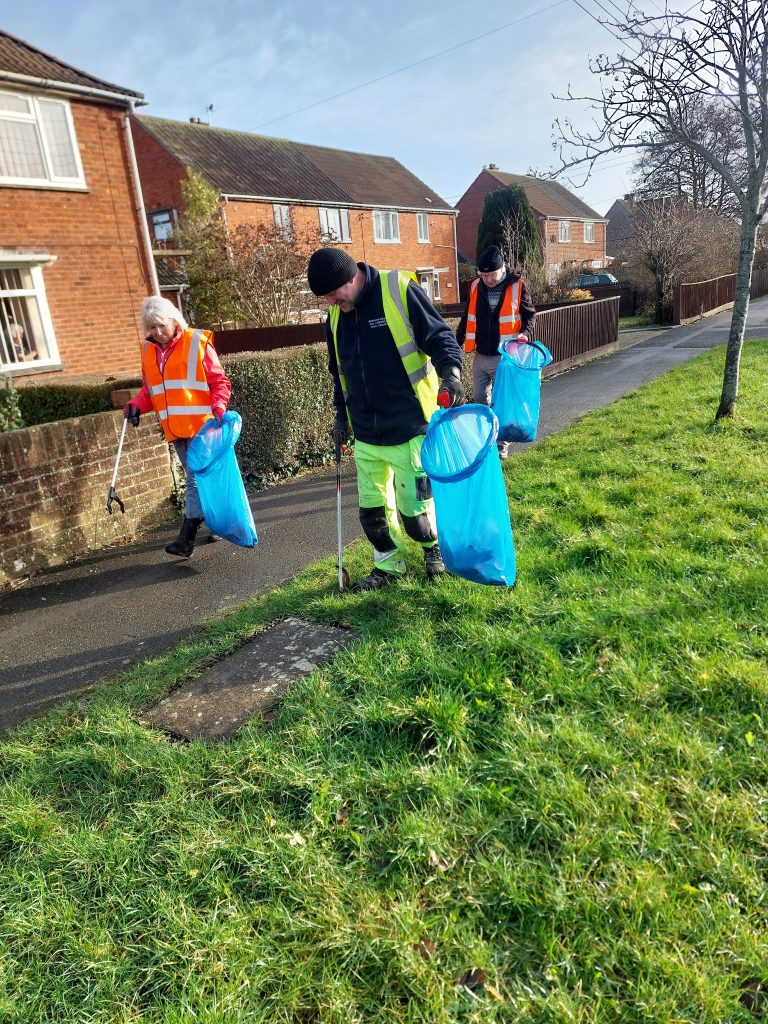 Successful Community Litter Pick Brings Residents Together - Burnham-on ...